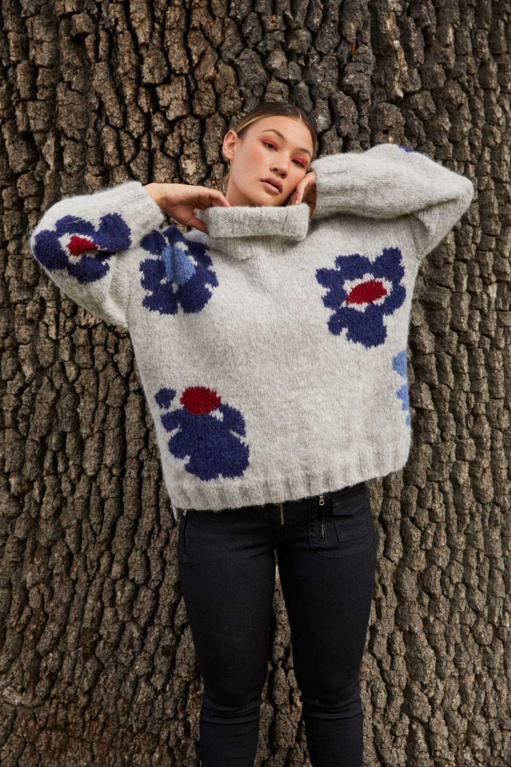 Mystique Flower Jumper - Silver – Ediit